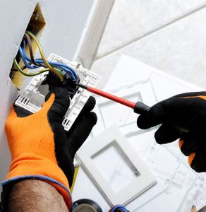 Domestic & Commercial Electrician Melbourne | Azzelec Services